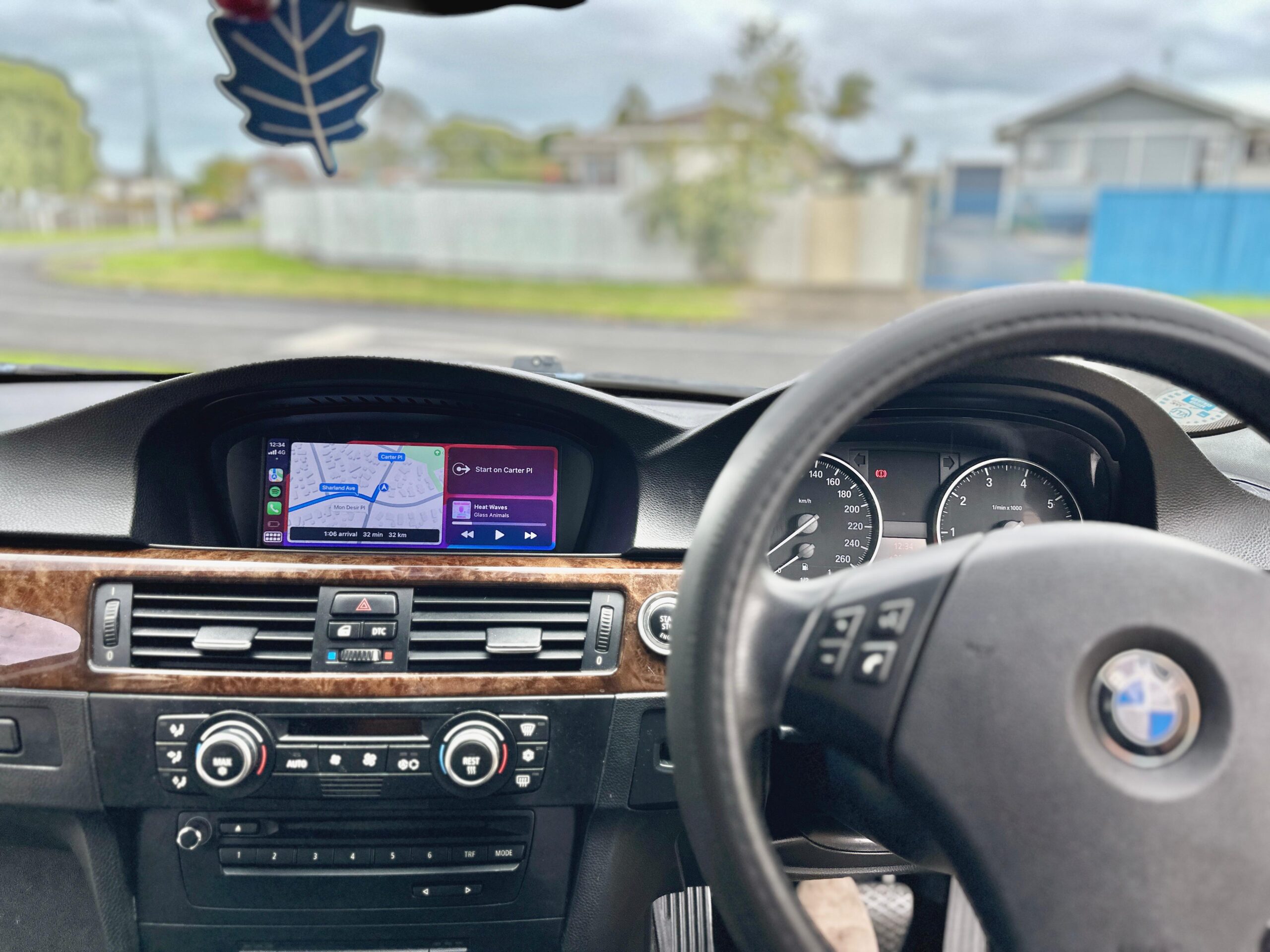 Apple Carplay Android Auto Retrofit Ray Audio